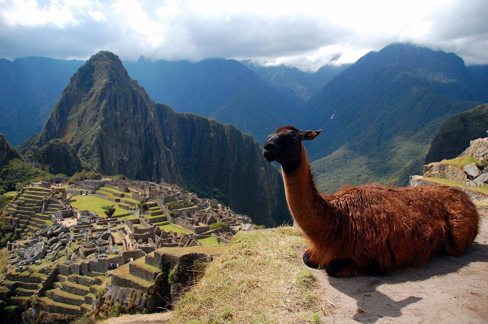 Cusco, the sacred valley and Machu Picchu – Karagis Adventures